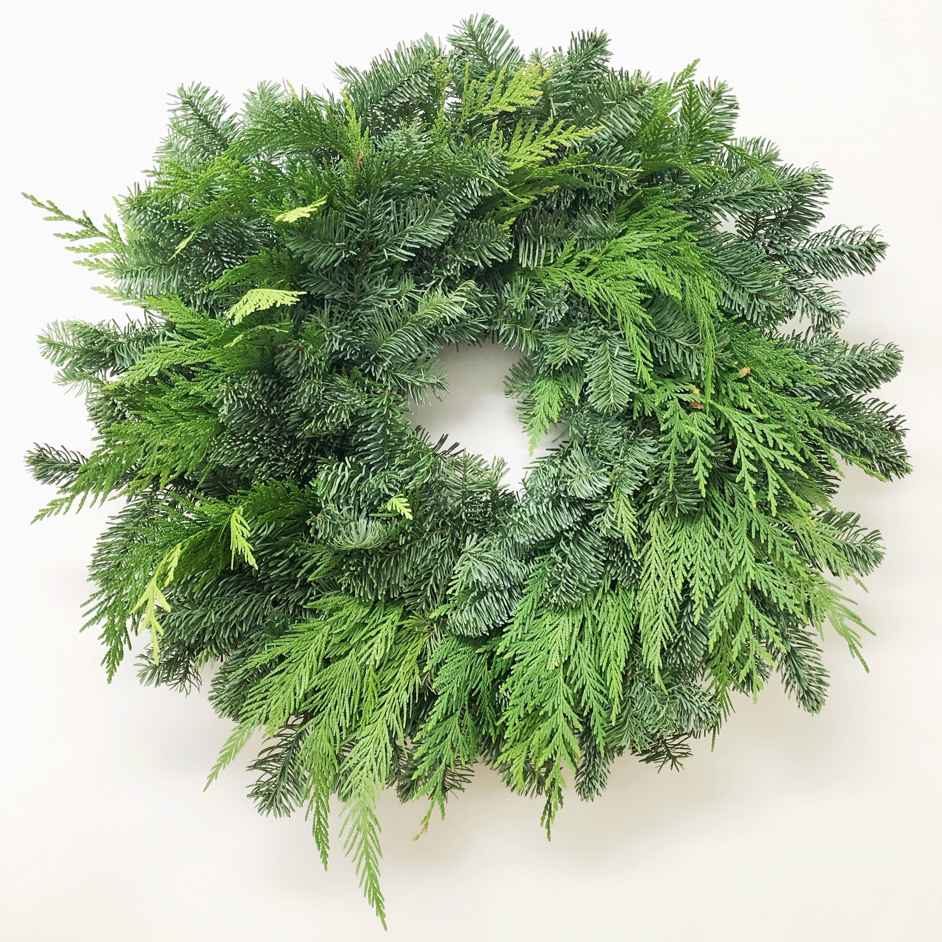 Fresh Evergreens Noble Fir and Cedar Wreath – VanCortlandt Farms